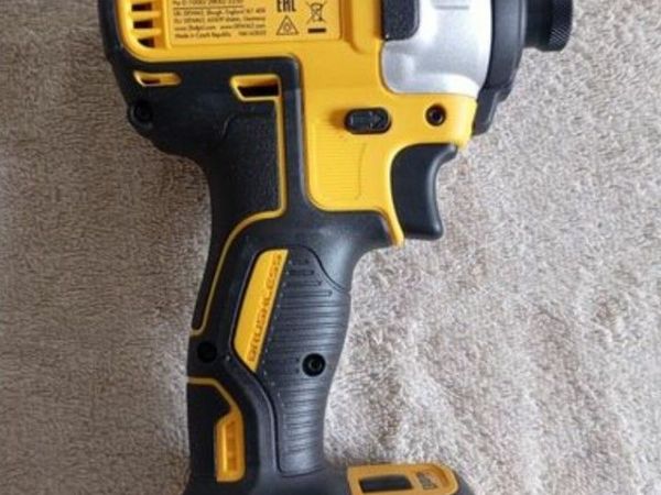 DeWalt dcf887 Impact Driver for sale in Co. Laois for €90 on DoneDeal