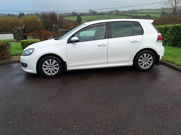 Volkswagen Golf 2011 for sale in Co. Cork for €5,200 on DoneDeal