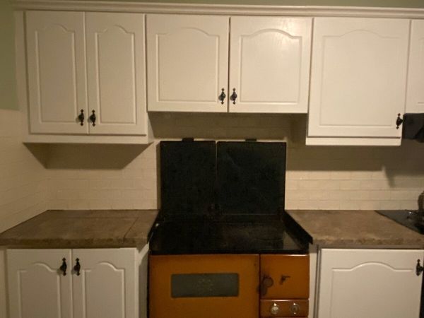 Kitchen and solid fuel range for sale in Co. Galway for €500 on DoneDeal