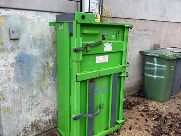 Baler machine for sale in Co. Cork for €1,200 on DoneDeal