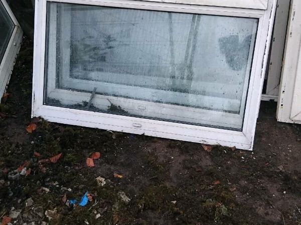 Pvc windows for sale in Co. Cork for €100 on DoneDeal