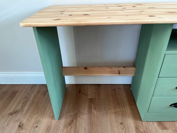 Solid Wood Desk w/ 3 Drawers - Delivery Available for sale in Co ...