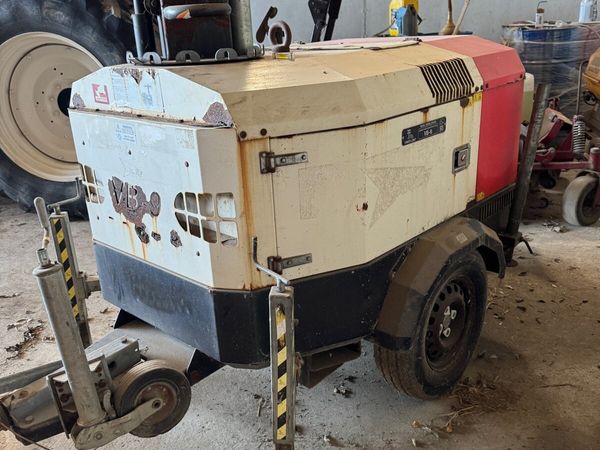 Lighting Tower generator for sale in Co. Offaly for €2,500 on DoneDeal