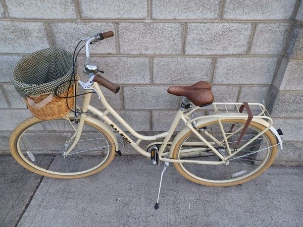 19" Raleigh Fern Womens Hybrid Bike for sale in Co. Kildare for €350 on DoneDeal