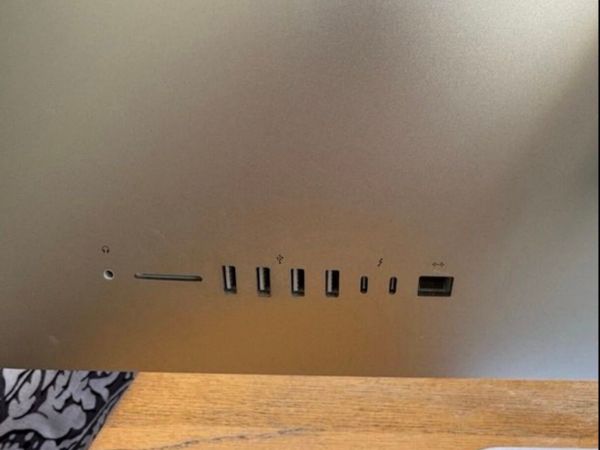 Apple iMac 2017 with Apple Magic Keyboard & Mouse for sale in Co ...