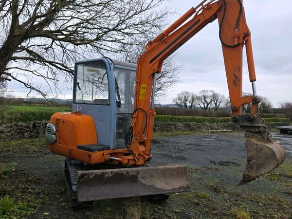 Hitachi Mini Digger for sale in Co. Kerry for €12,600 on DoneDeal
