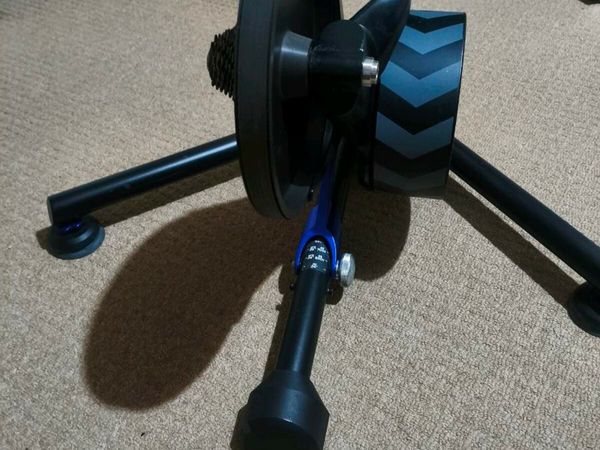 Wahoo KICKR Smart Bike Trainer Excellent Condition for sale in Co. Leitrim for €650 on DoneDeal