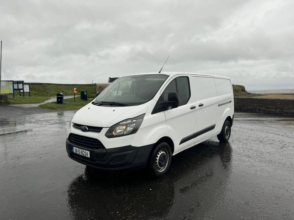181 Ford Transit Custom 2.0Tdci for sale in Co. Mayo for €8,500 on DoneDeal