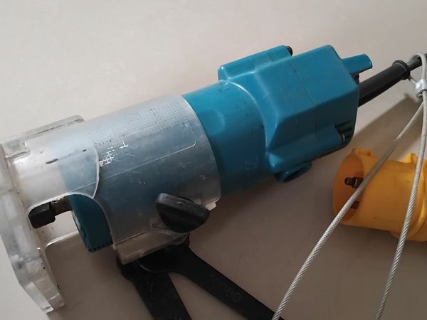 Makita 3703 Laminate Trimmer 110v for sale in Co. Clare for €90 on DoneDeal