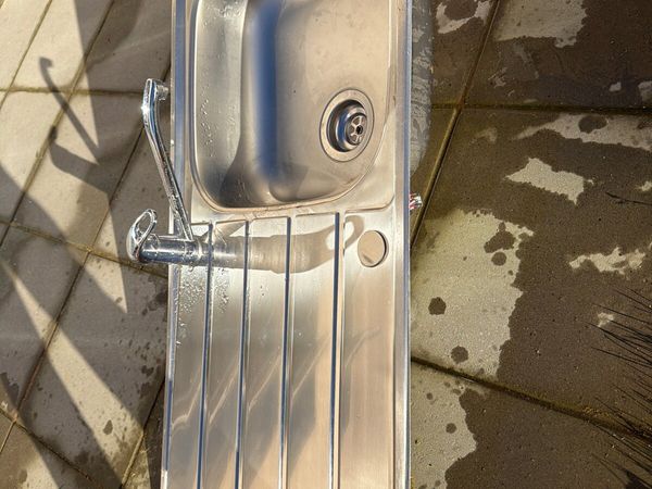 Kitchen sink for sale in Co. Cork for €70 on DoneDeal