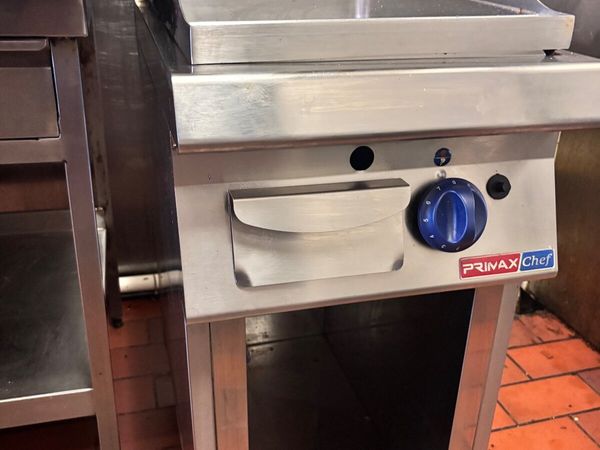 Primax Chef Hot plate on stand for sale in Co. Kerry for €200 on DoneDeal