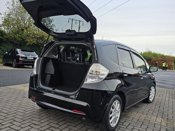 Honda Fit Automatic Hybrid 2013 for sale in Co. Dublin for €7,400 on ...