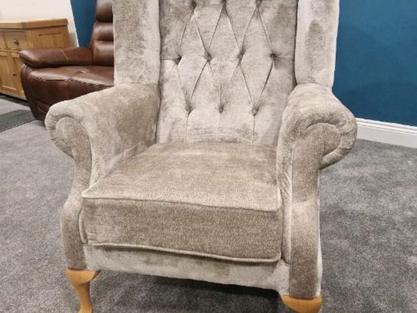 Queen Ann chair for sale in Co. Sligo for €499 on DoneDeal