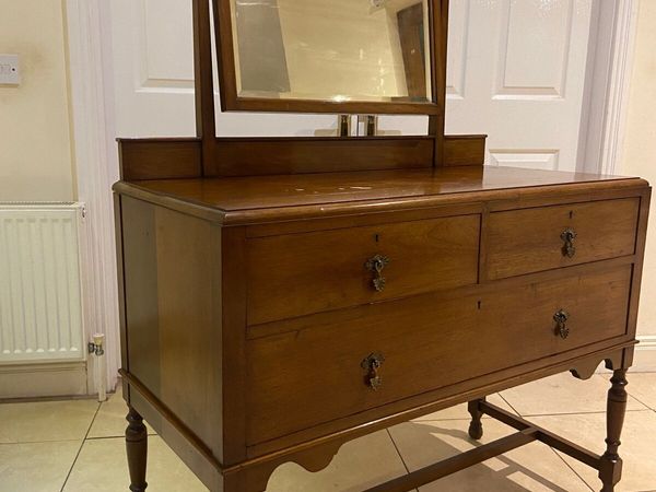 Antique Art Nouveau dresser for sale in Co. Cork for €275 on DoneDeal