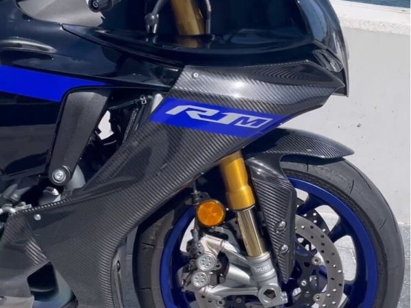 22 yamaha r1m low mileage for sale in Co. Cork for €23,750 on DoneDeal