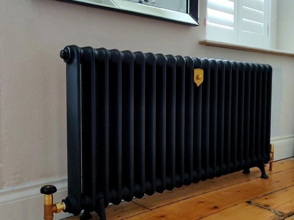 Cast iron radiator's 🔥 Original 🔥All sizes for sale in Co. Dublin for € ...