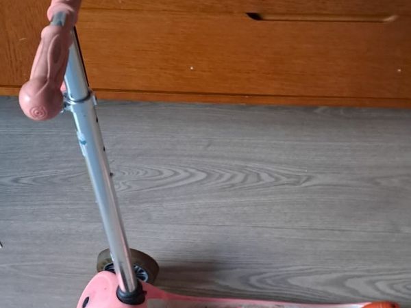 Two T-scooty' /kids bike for sale in Co. Dublin for €5 on DoneDeal