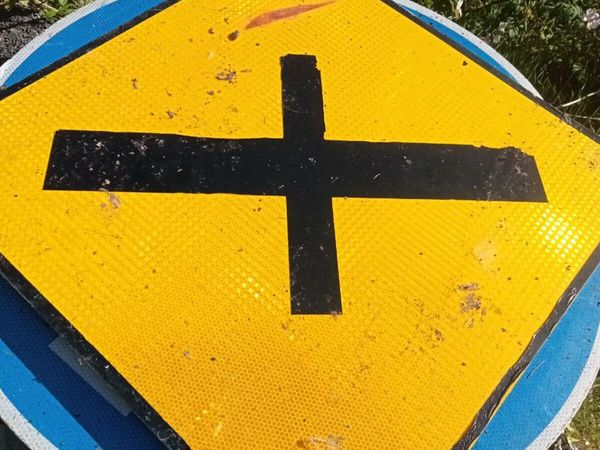 Road signs for sale in Co. Clare for €20 on DoneDeal