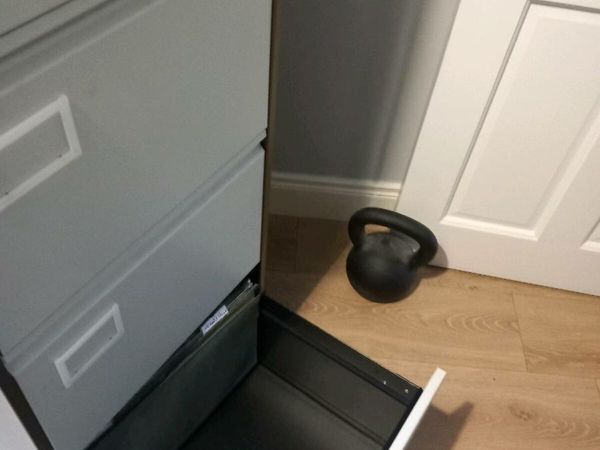 4 drawer filing cabinet for sale in Co. Sligo for €90 on DoneDeal