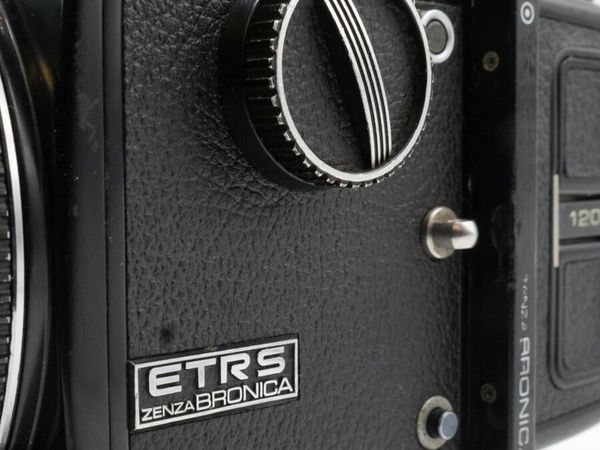 Zenza Bronica ETRS Medium Format 120 film camera for sale in Co. Cork ...