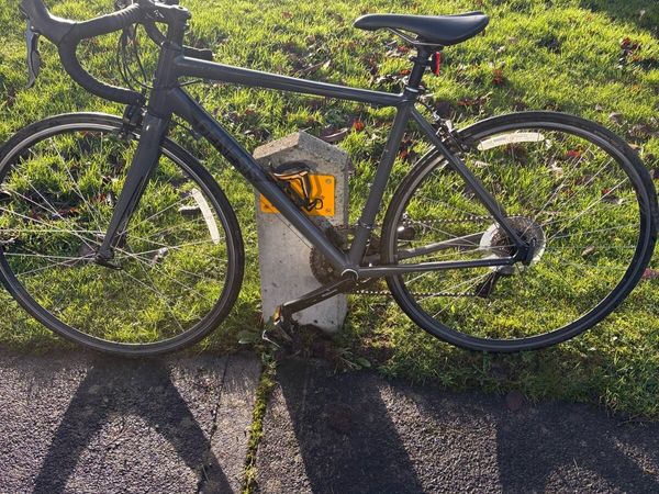 Genesis Delta 10 road bike for sale in Co. Roscommon for €550 on DoneDeal