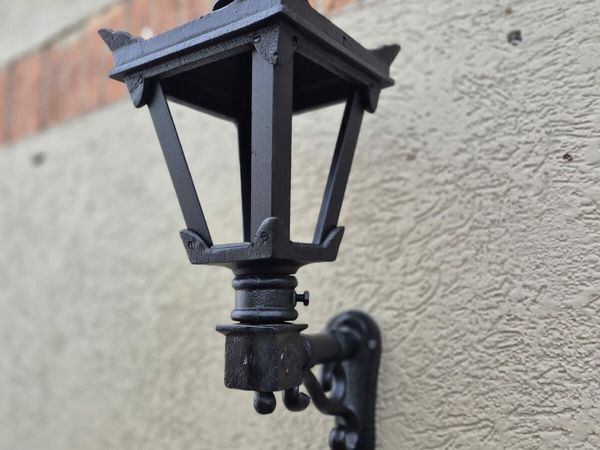 Cast iron lights for sale in Co. Limerick for €130 on DoneDeal