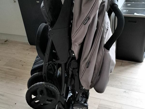 GRACO STADIUM DUO STROLLER for sale in Co. Cork for €150 on DoneDeal