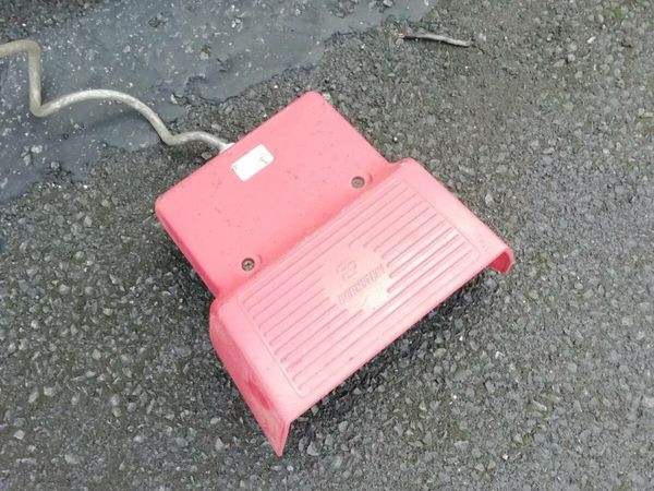 Sheet metal flanger for sale in Co. Mayo for €2,300 on DoneDeal