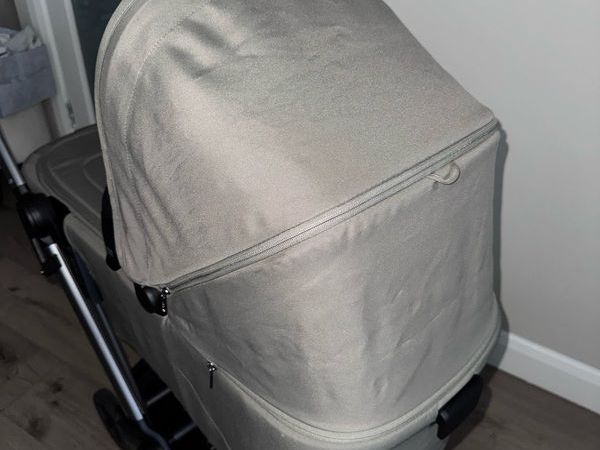 Joolz aer 2 carrycot only for sale in Co. Dublin for €180 on DoneDeal