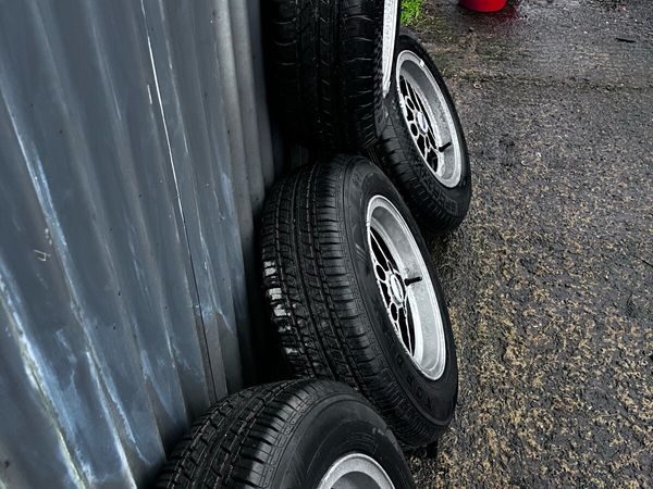 Ford wheels for sale in Co. Louth for €400 on DoneDeal