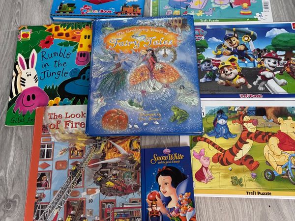 Puzzles and books bundle for sale in Co. Cork for €10 on DoneDeal
