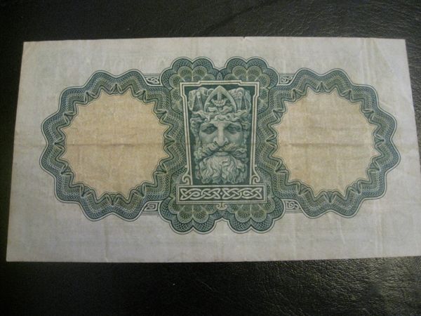 Lady Lavery 1 Pound War Code T - 220 Euros Each for sale in Co. Dublin ...