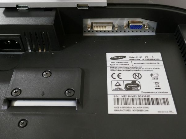 Samsung 19" screen marked for sale in Co. Limerick for €10 on DoneDeal