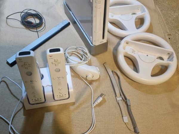 Nintendo Wii Console – Mario Kart Pack + Games & A for sale in Co ...