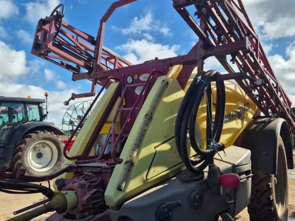 HARDI COMMANDER 3200 for sale in Co. Dublin for €15,000 on DoneDeal