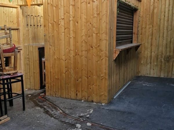 Outdoor Pub / Smoking Area for sale in Co. Louth for €10,000 on DoneDeal