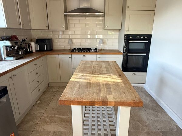 Kitchen for sale in Co. Wexford for €1,500 on DoneDeal