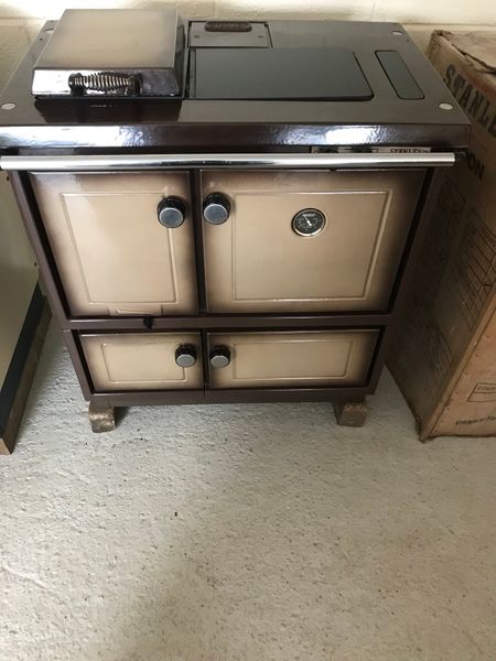 stanley super star solid fuel ranges | 28 All Sections Ads For Sale in ...