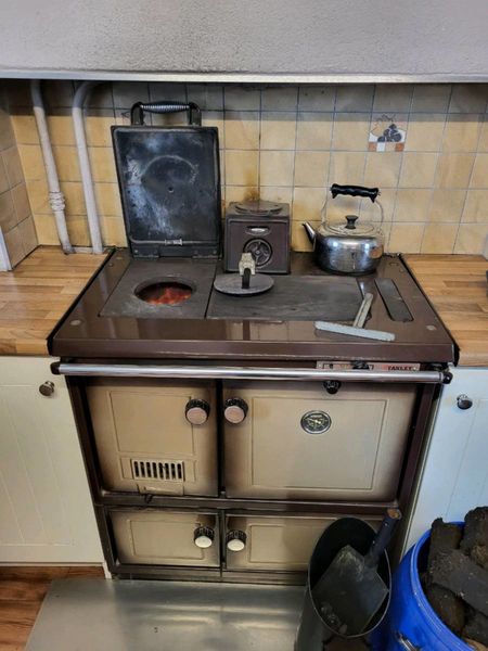 reconditioned stanley cooker | 103 All Sections Ads For Sale in Ireland ...