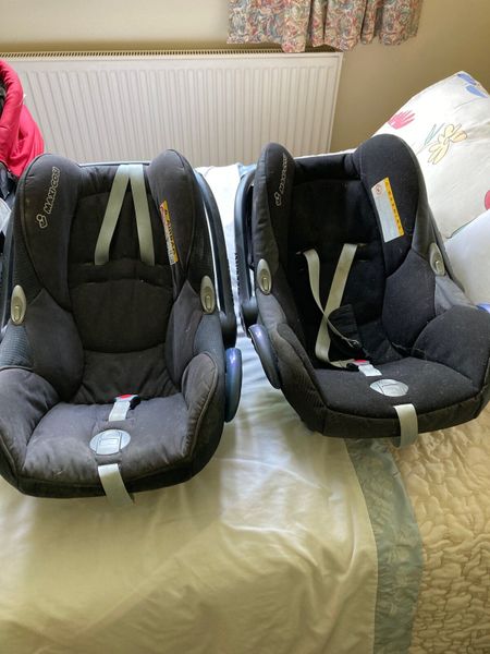 maxi cosi base easyfix cabrio | 154 All Sections Ads For Sale in ...
