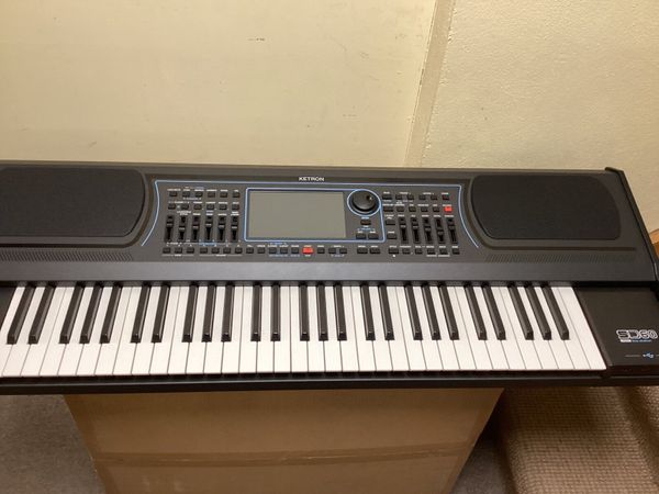 ideal | 24 Keyboards & Pianos Ads For Sale in Ireland | DoneDeal