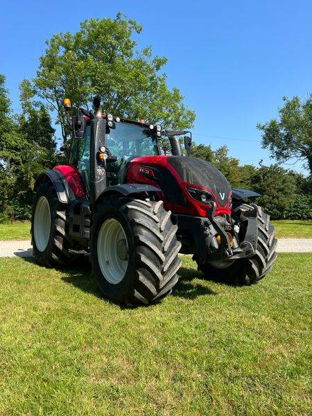 Valtra Tractors Ads For Sale in Ireland | DoneDeal