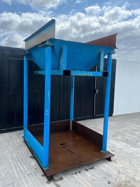 bagging hopper | 70 All Sections Ads For Sale in Ireland | DoneDeal
