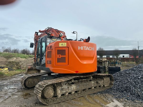 hitachi 225 | 28 All Sections Ads For Sale in Ireland | DoneDeal