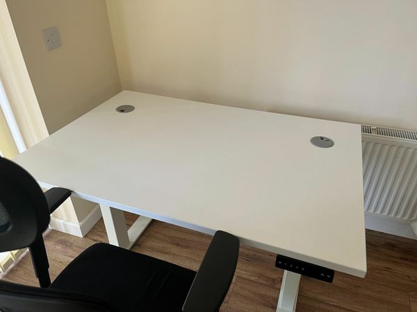 folding dining table and chairs | 2,454 All Sections Ads For Sale in ...