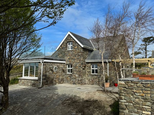 dressing table | 1 Holidays & Tickets Ad For Sale in Ireland | DoneDeal