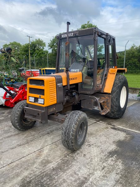 Renault Tractors Ads For Sale in Ireland | DoneDeal