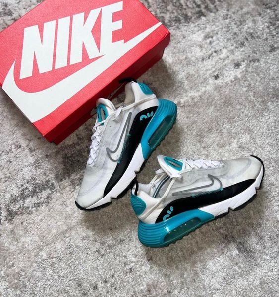 nike 2090 | 2 All Sections Ads For Sale in Ireland | DoneDeal
