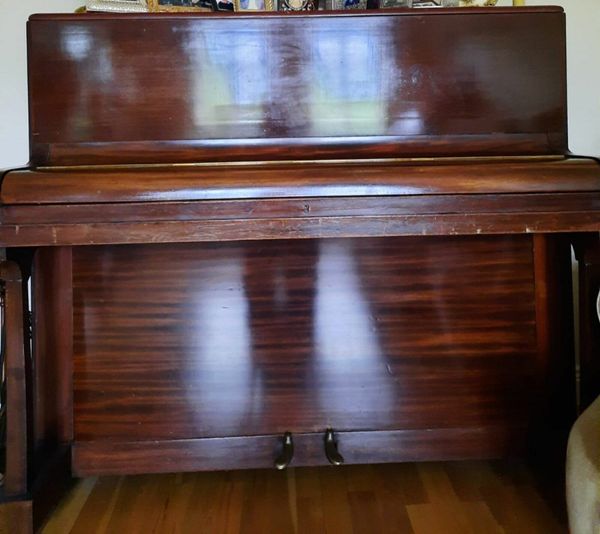 filing-cabinets-and-desks Keyboards & Pianos Ads For Sale in Ireland ...