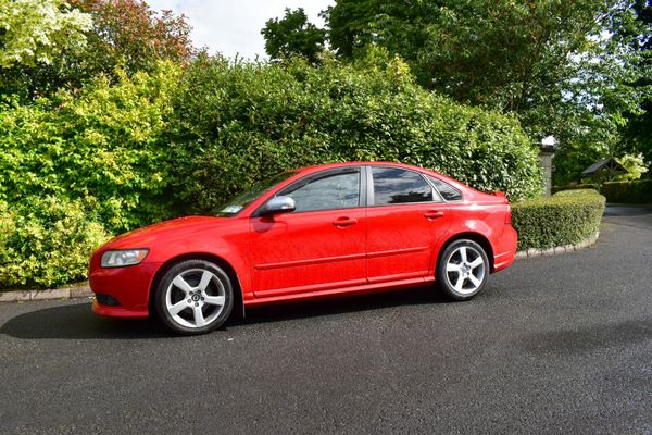 s40 r design | 5 Ads in Cars For Sale in Ireland | DoneDeal